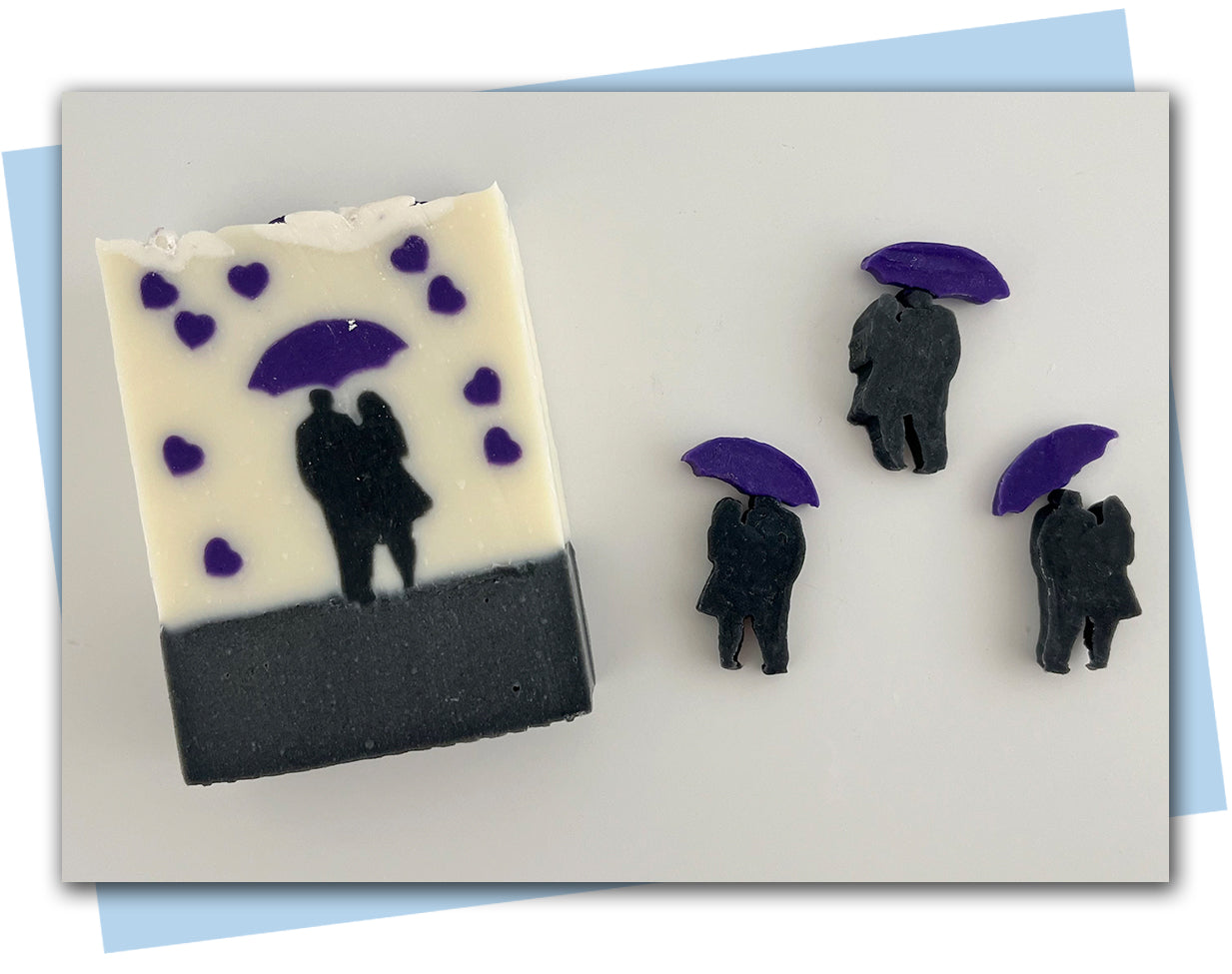 Couple Under Umbrella Extruder Disc Version 1 | Jennifer's Handmade Soap